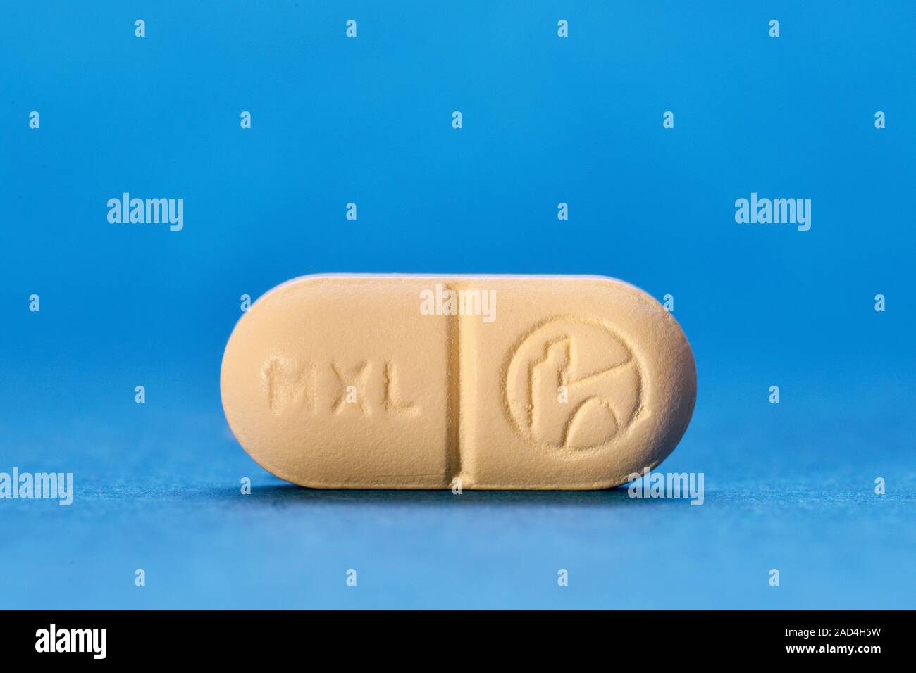 Ofloxacin antibiotic drug. Tablets of the antibiotic drug ofloxacin ...