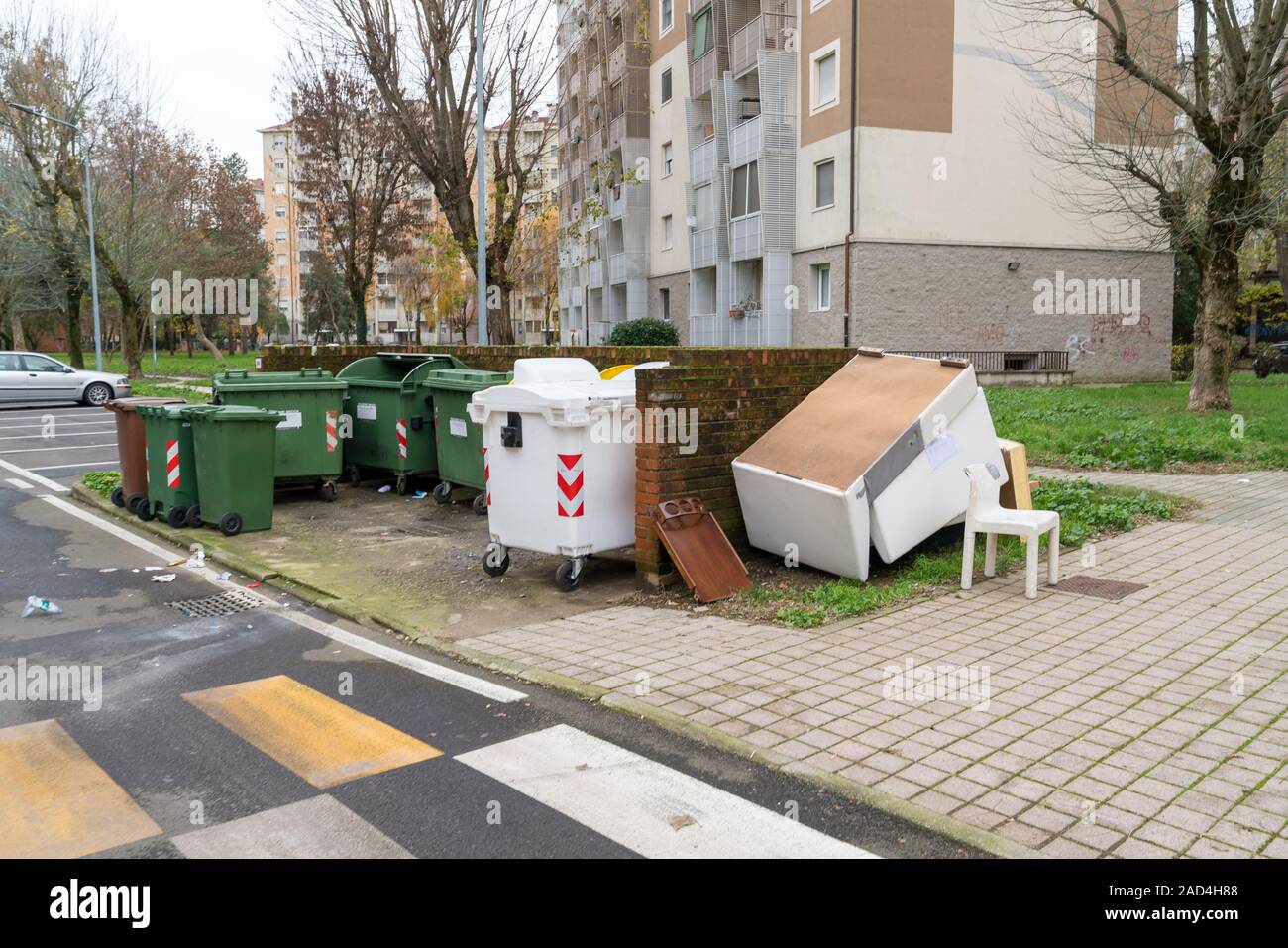 Selective waste collection hi-res stock photography and images - Alamy