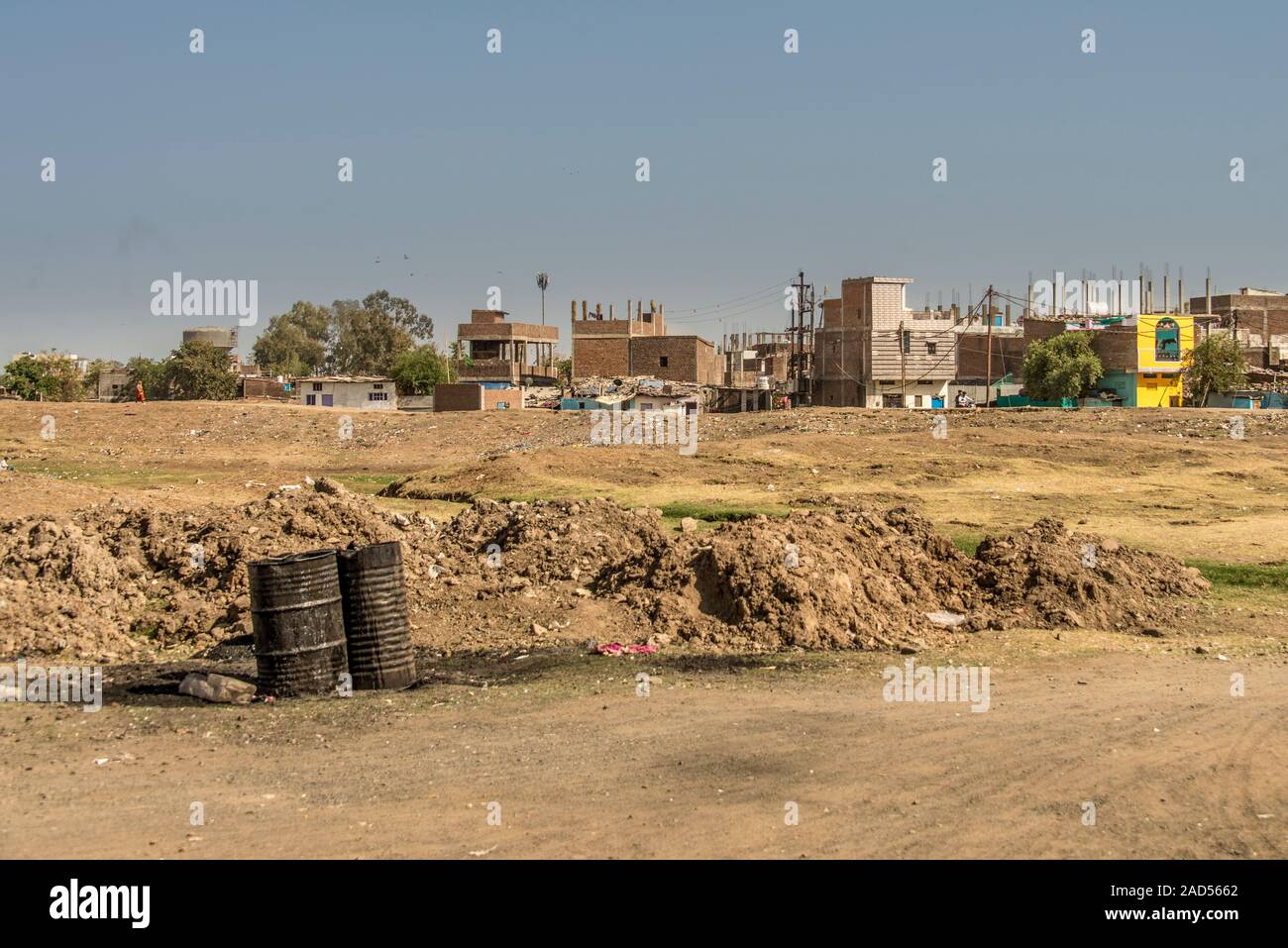 Union Carbide Chemical Plant, Bhopal, India Stock Photo - Alamy