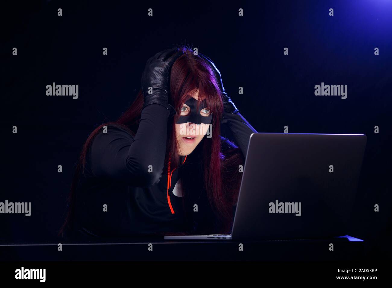 Sneaky thief hi-res stock photography and images - Alamy