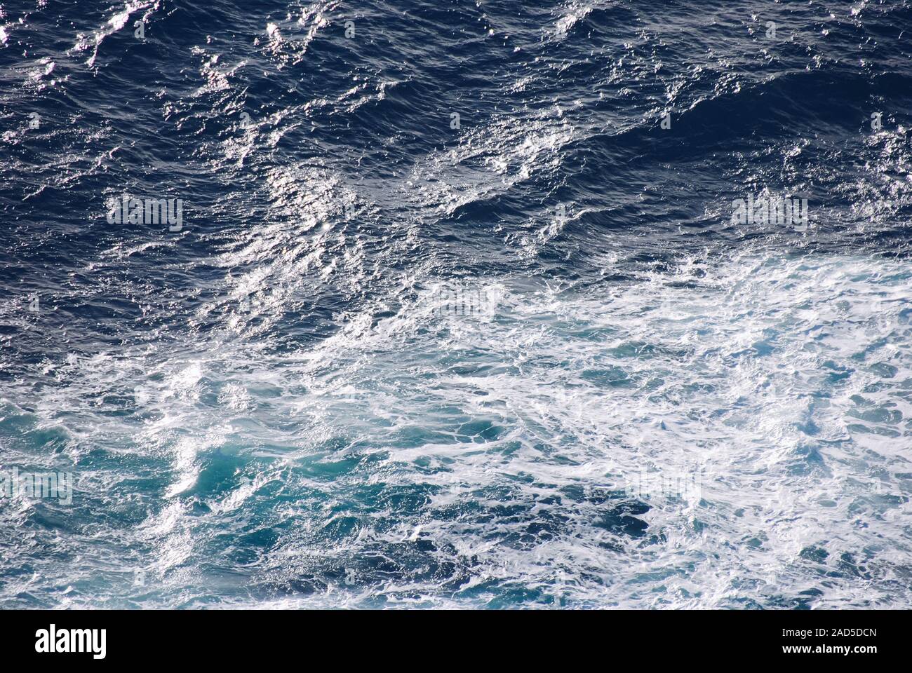 Tide in the Atlantic Ocean at Finisterre Stock Photo - Alamy