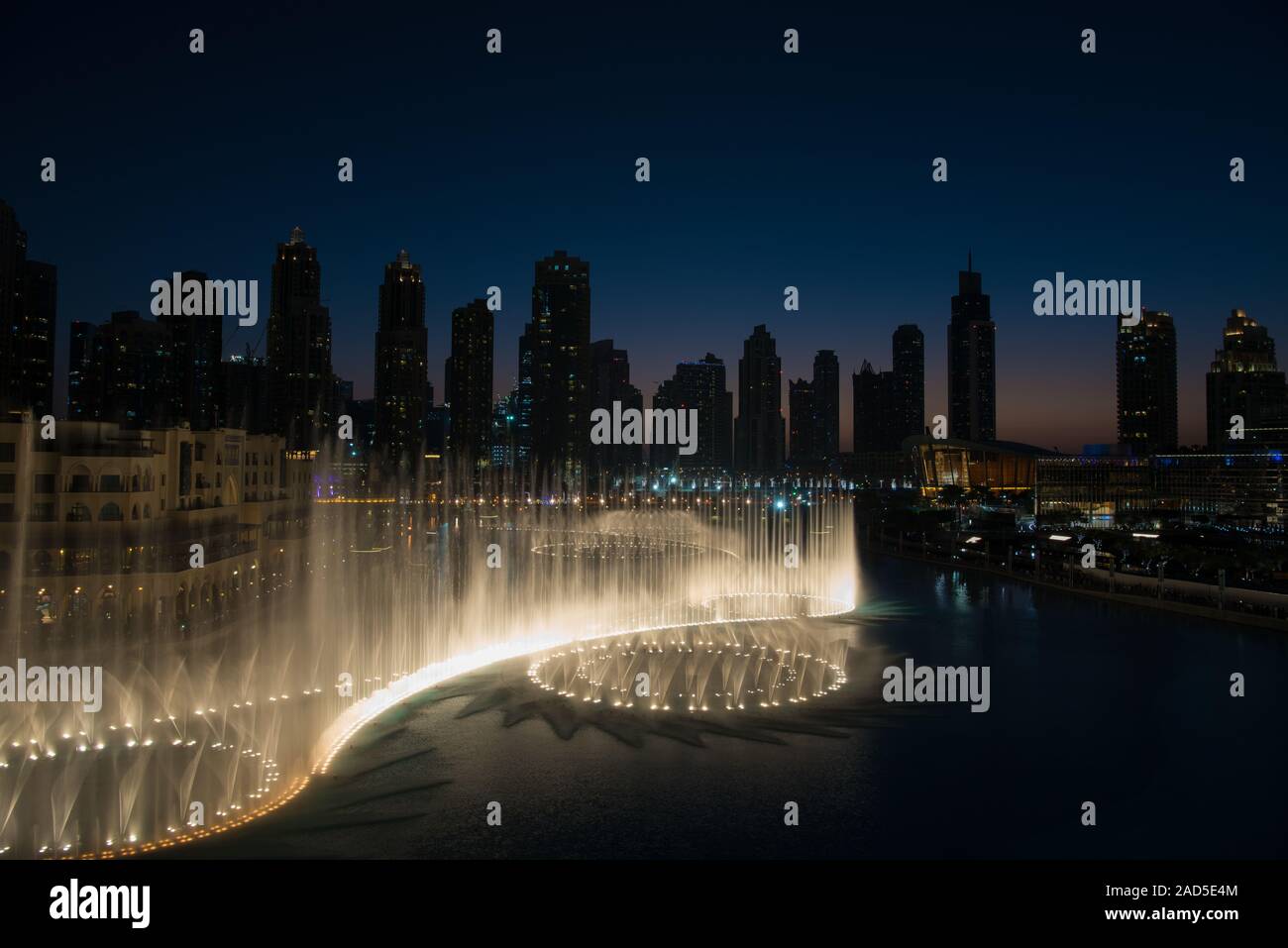 musical fountain in Dubai Stock Photo - Alamy