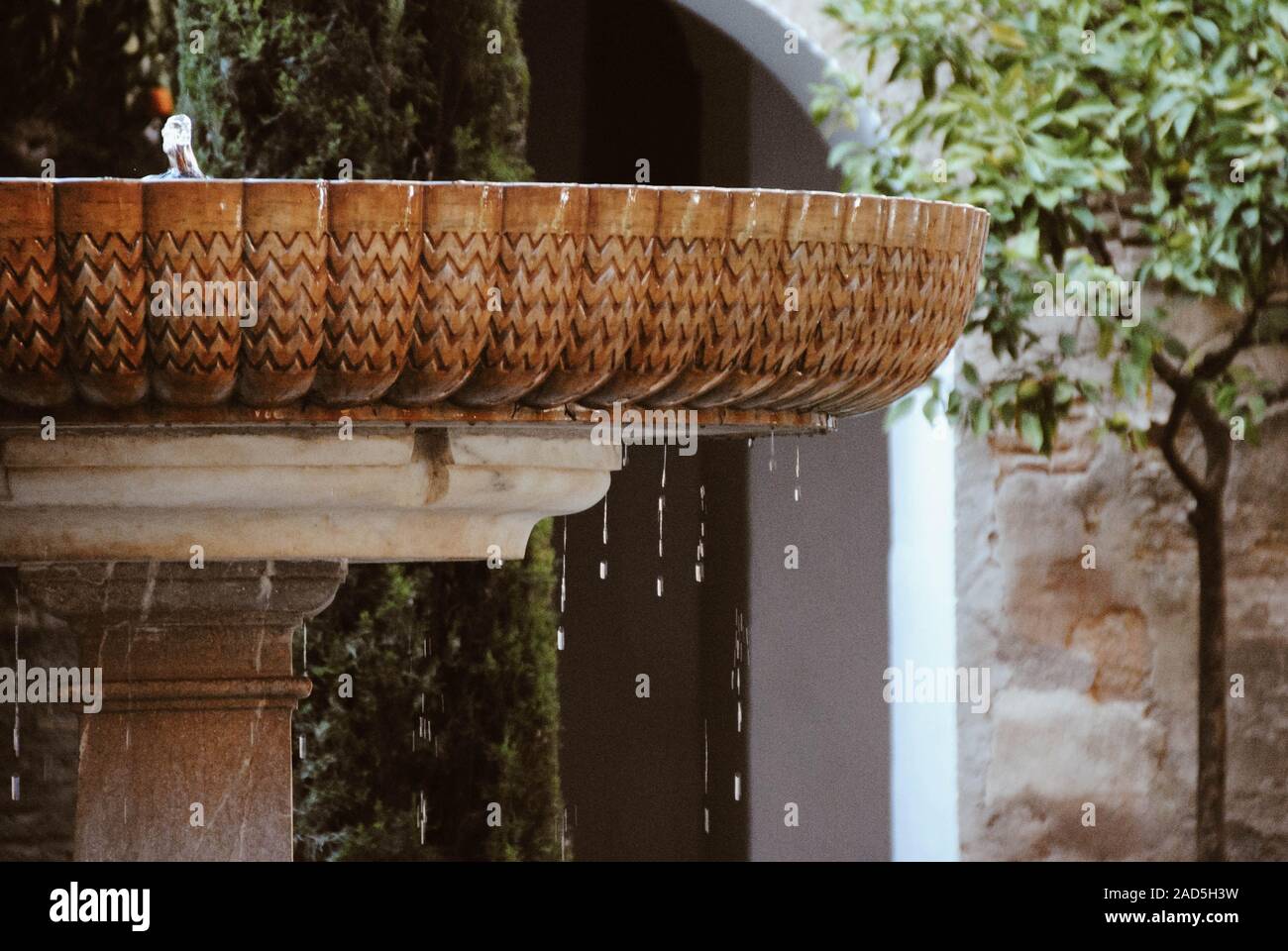 Granada Water Fountain High Resolution Stock Photography and Images - Alamy