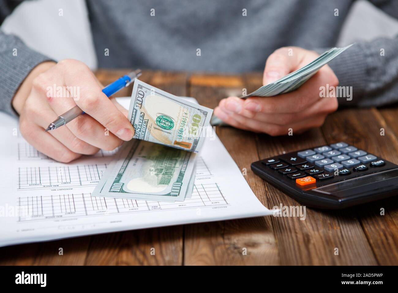 Dark transaction hi-res stock photography and images - Alamy