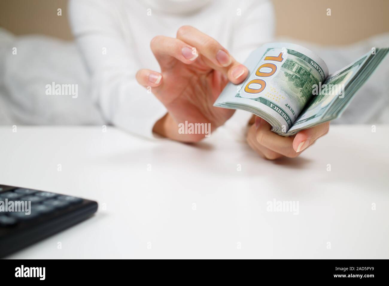 People saving people hi-res stock photography and images - Alamy