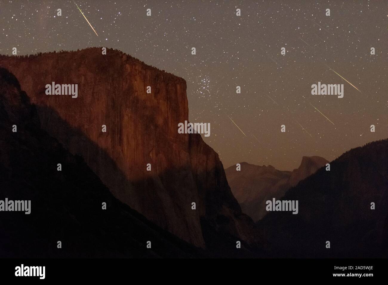 Perseid meteor over Yosemite. Composite images of Perseid meteors ...