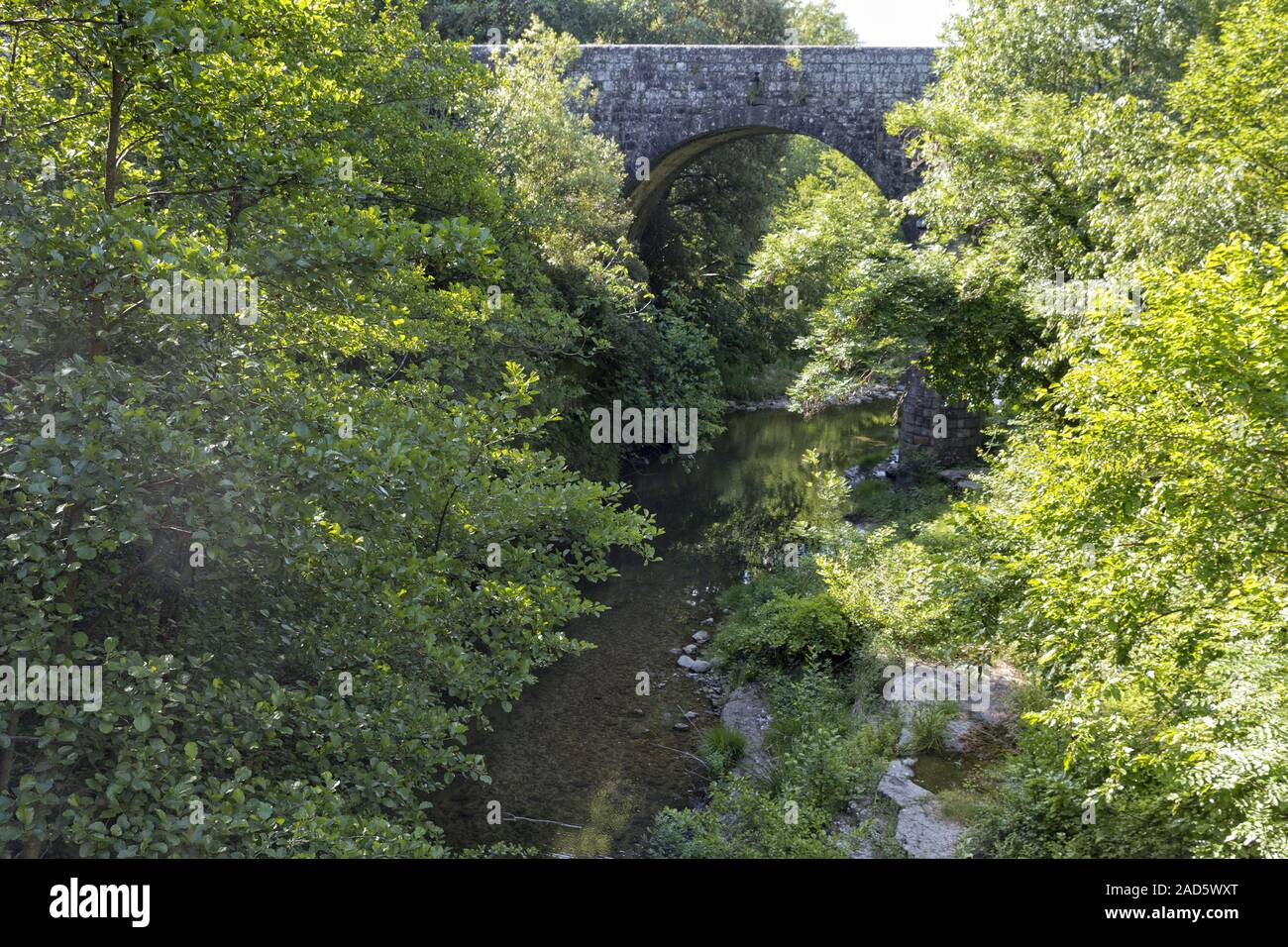 Historic stone bridge in the Ardeche, Southern France Stock Photo - Alamy
