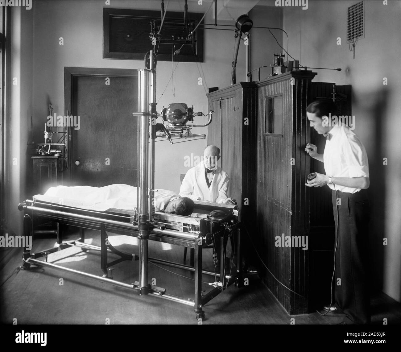 X-ray machine in use. Photographed at a hospital in the USA, between ...
