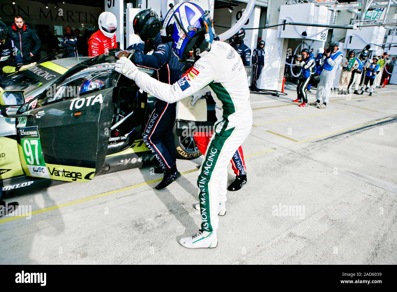 Le Mans 2016. Aston Martin Racing changing drivers of their Aston ...