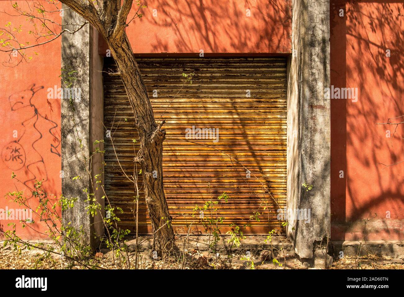 Union Carbide Chemical Plant, Bhopal, India Stock Photo - Alamy