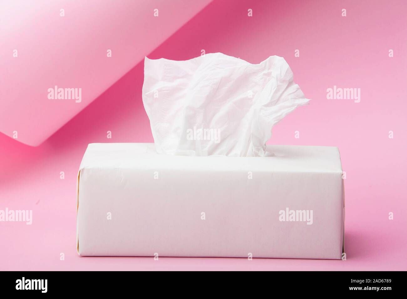 White blank tissue box hi-res stock photography and images - Alamy