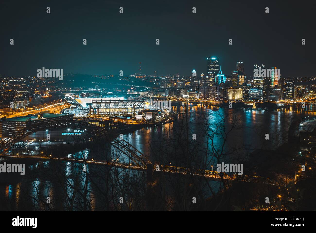 Pitt stadium hi-res stock photography and images - Alamy