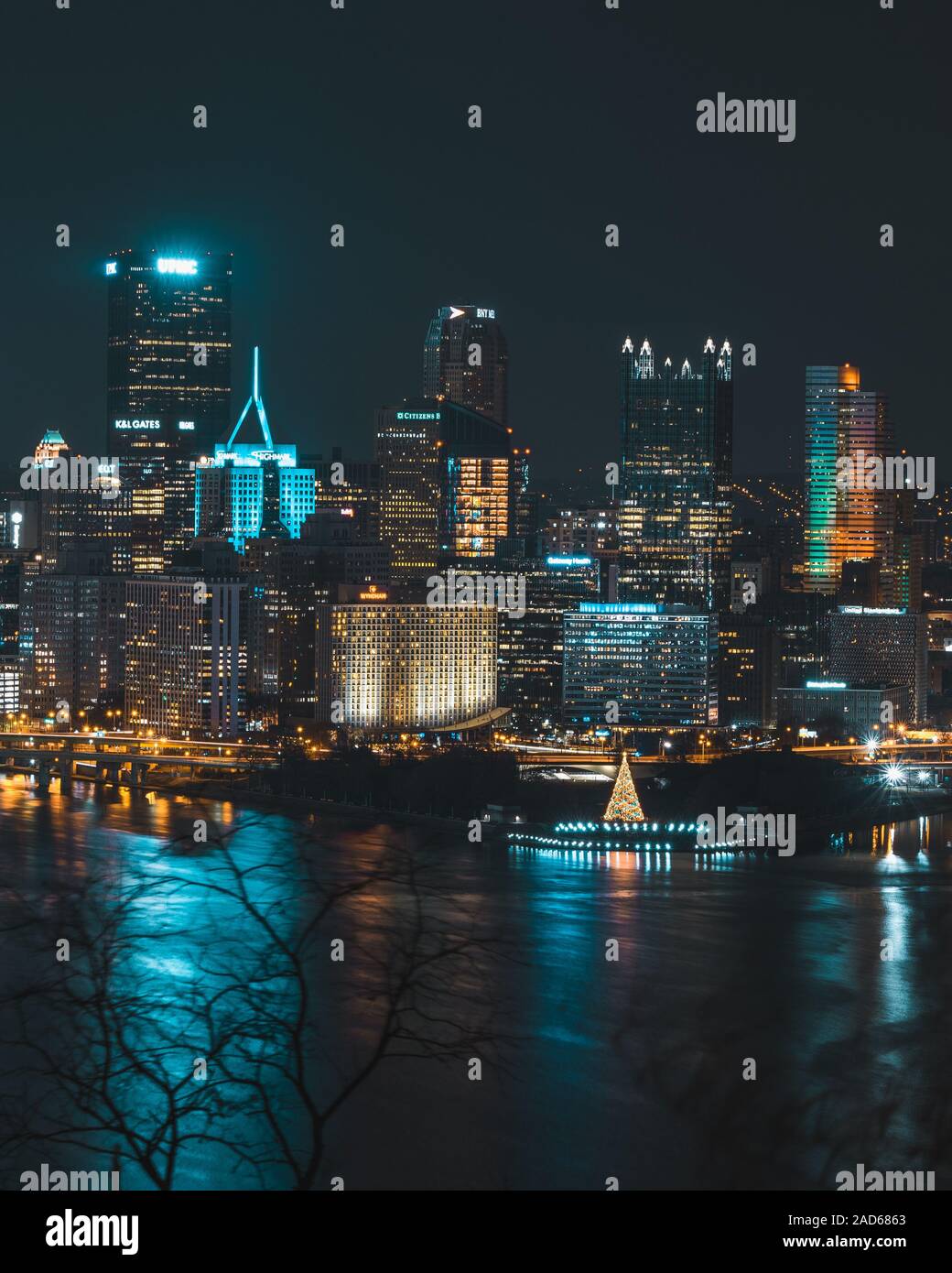 Pitt stadium hi-res stock photography and images - Alamy