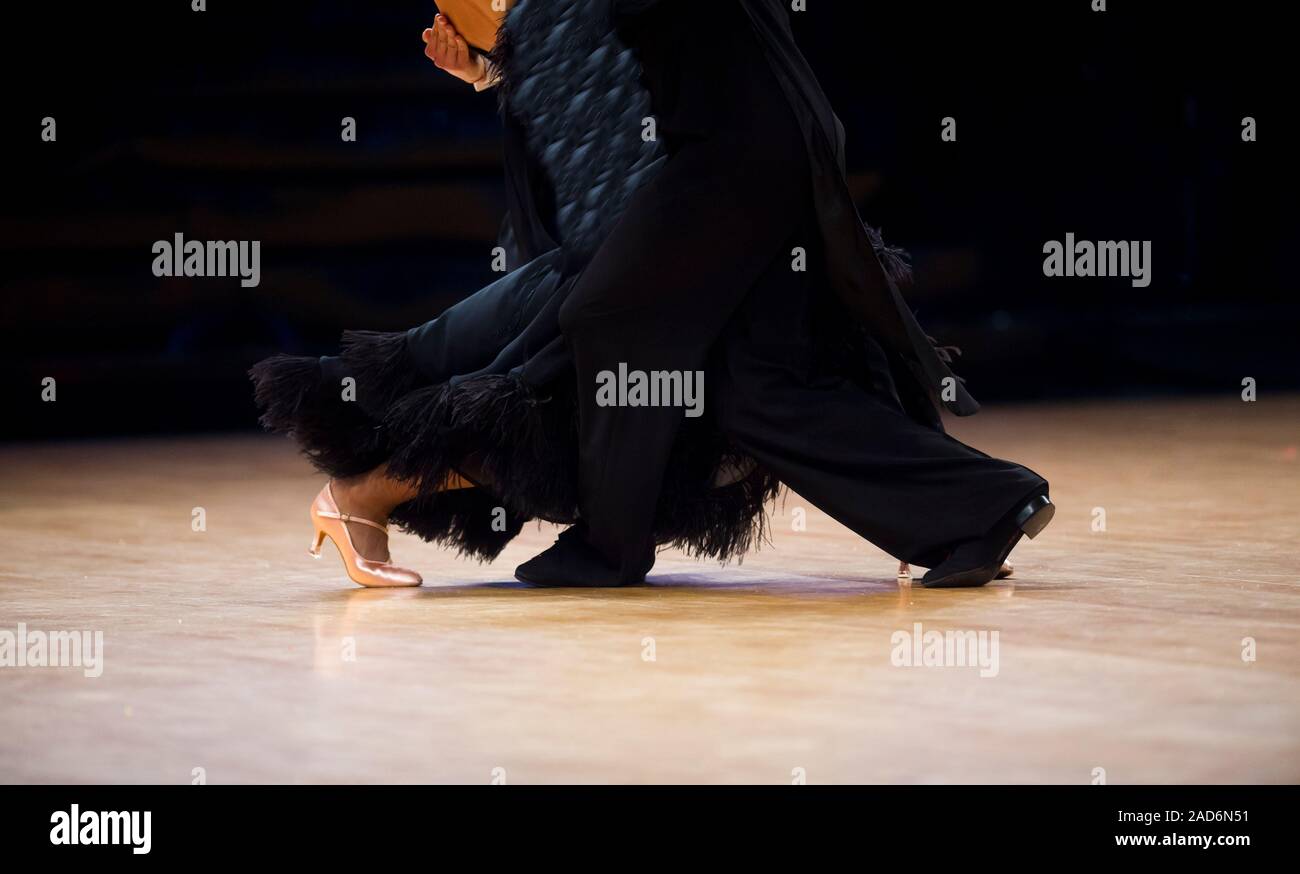 Samba Dancing Couple High Resolution Stock Photography and Images - Alamy