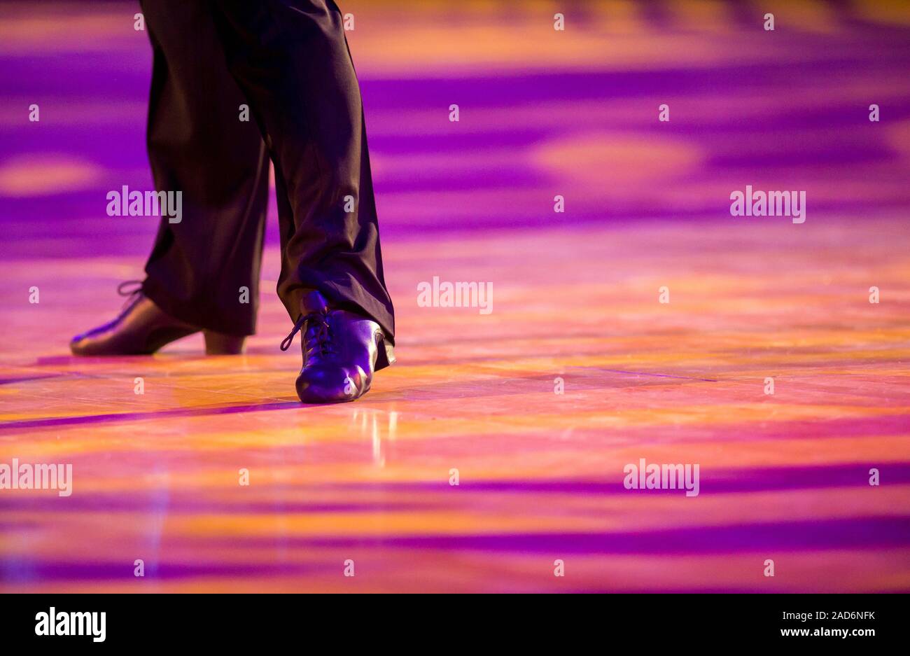 Couple dancing slow motion in hi-res stock photography and images - Alamy