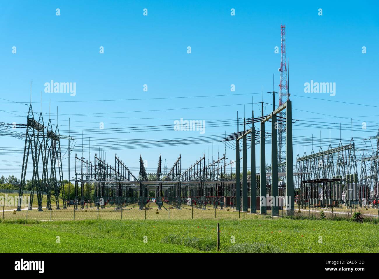 Relay station hi-res stock photography and images - Alamy