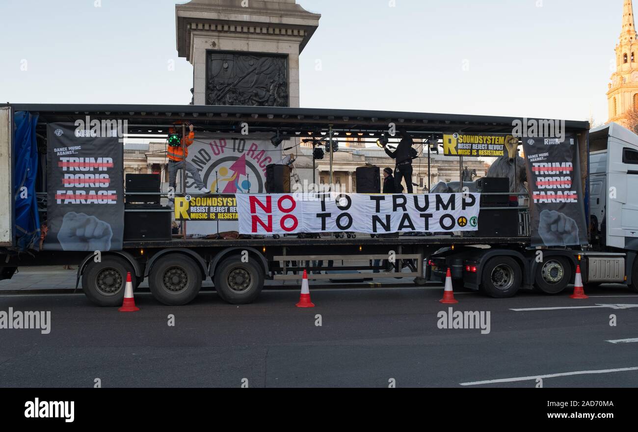 Anti-Trump demonstration being set up in Trafalgar Square, London ...