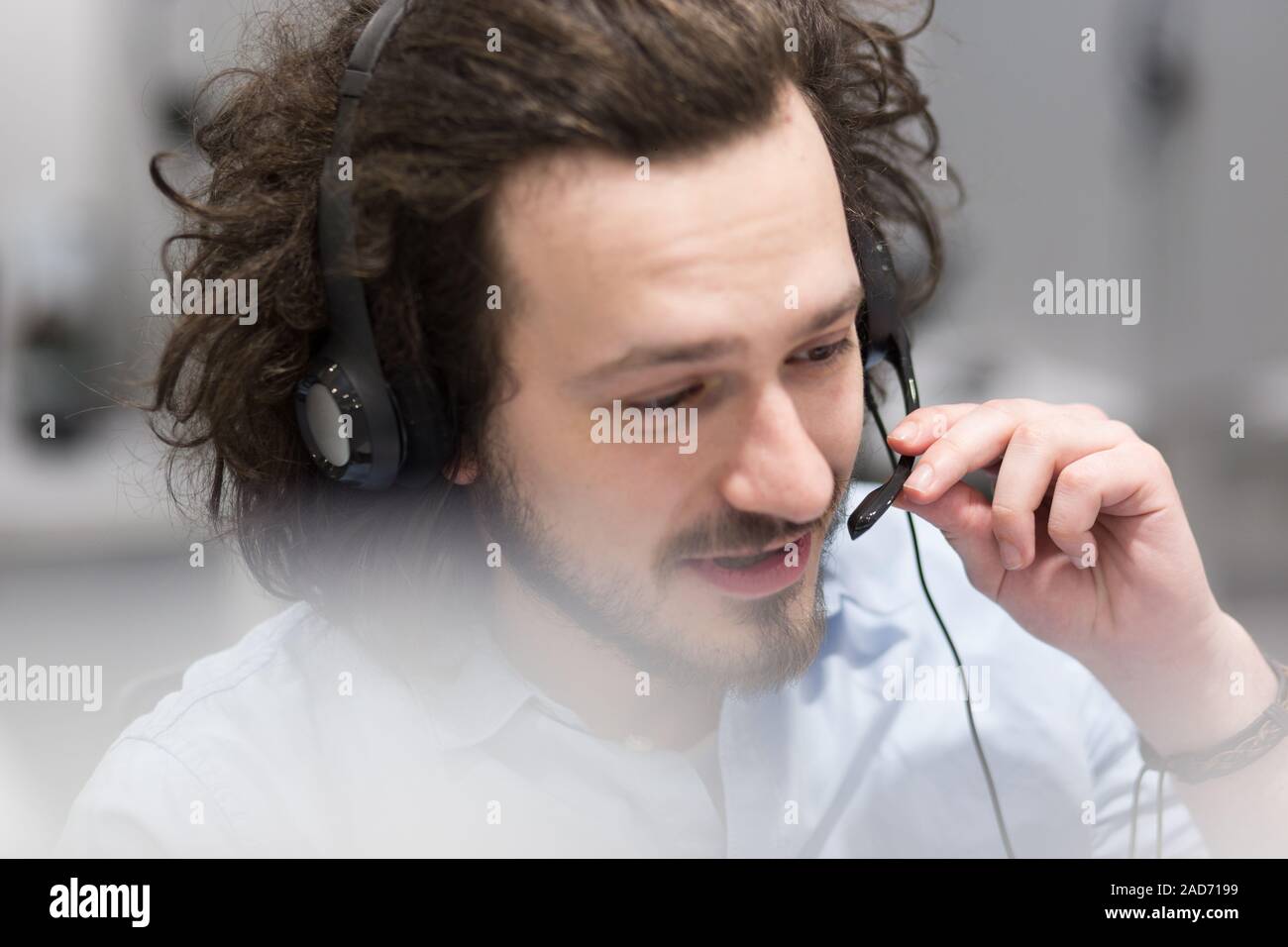 Male doing work hi-res stock photography and images - Alamy