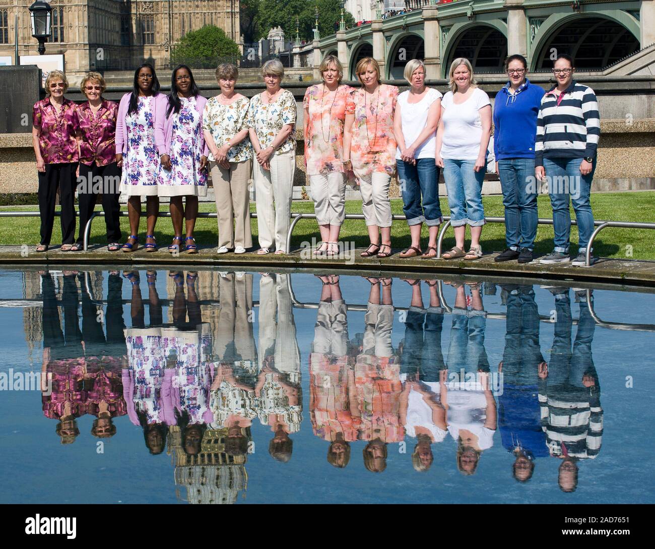 Twins gather to celebrate the 21st anniversary of research into twin ...