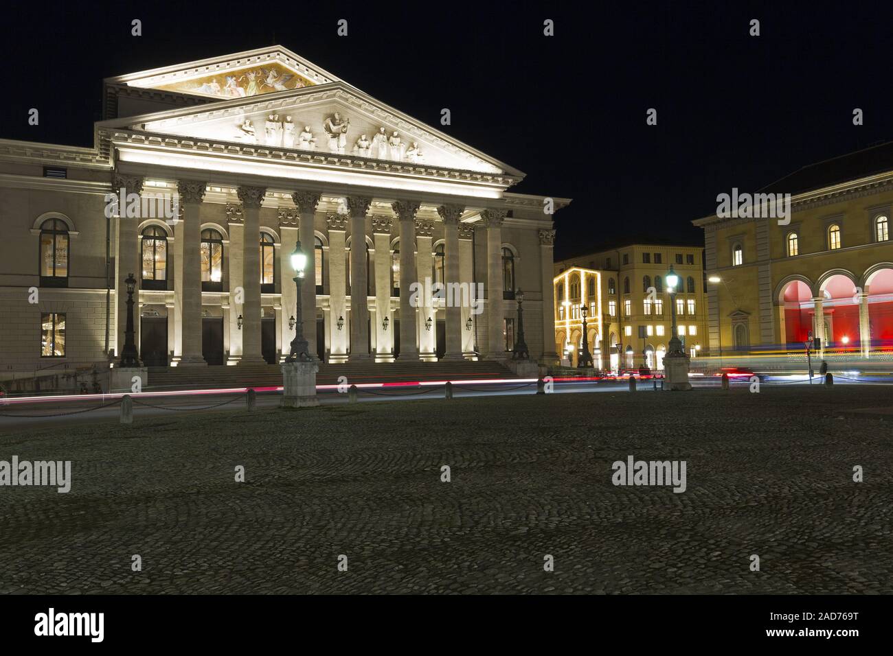 Bavarian state opera munich bavaria hi-res stock photography and images ...