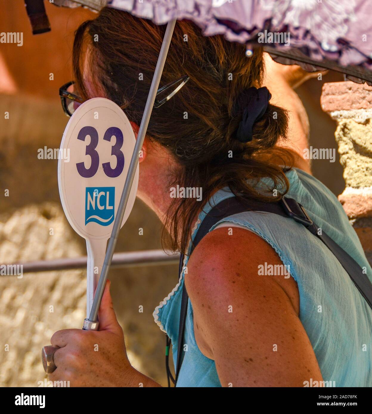 Umbrella tour guide hi-res stock photography and images - Alamy