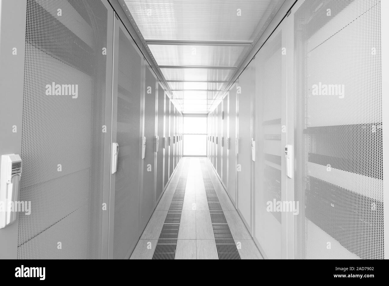 Server modern Black and White Stock Photos & Images - Alamy