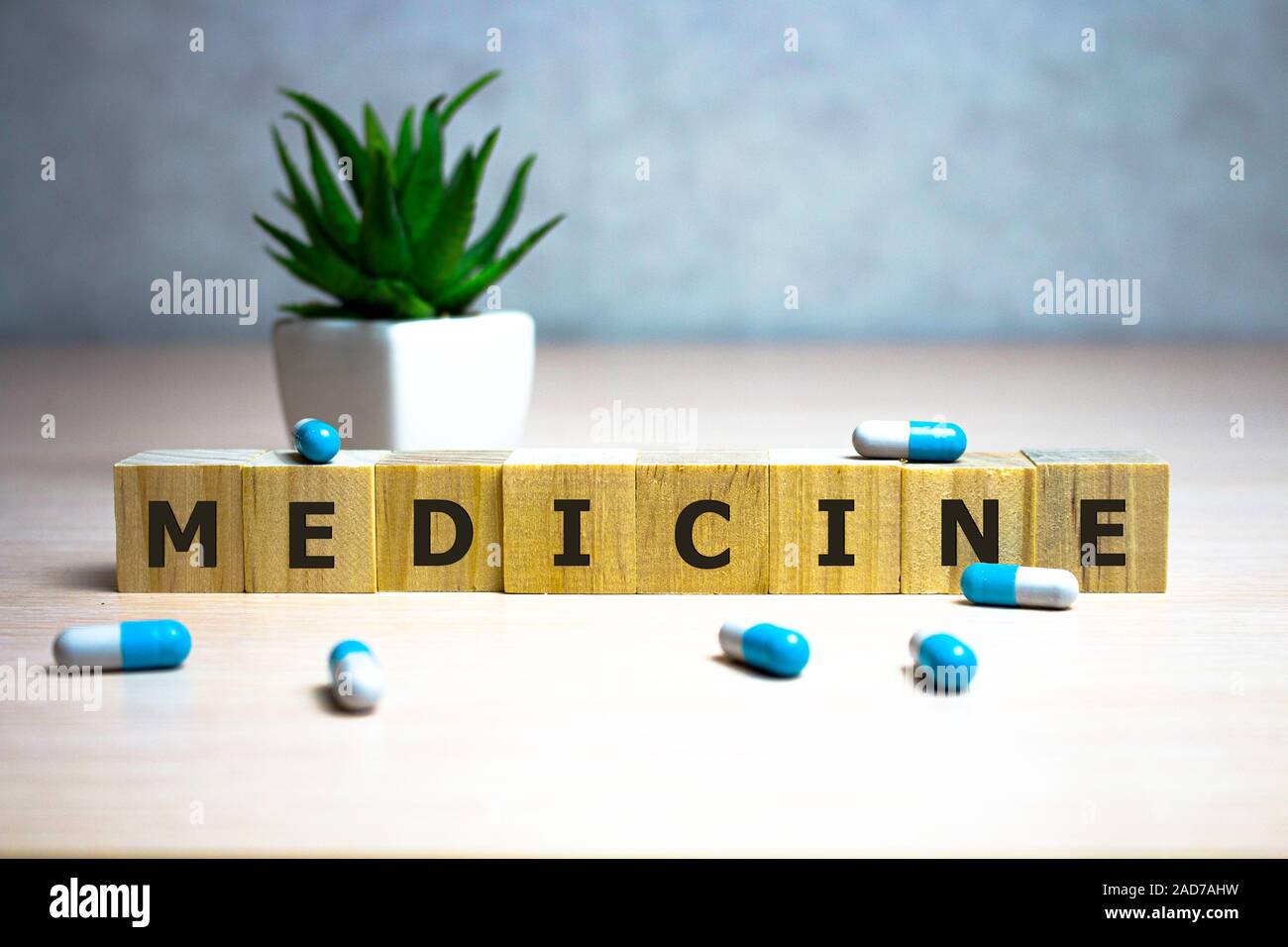 Ambulance symbol hi-res stock photography and images - Alamy