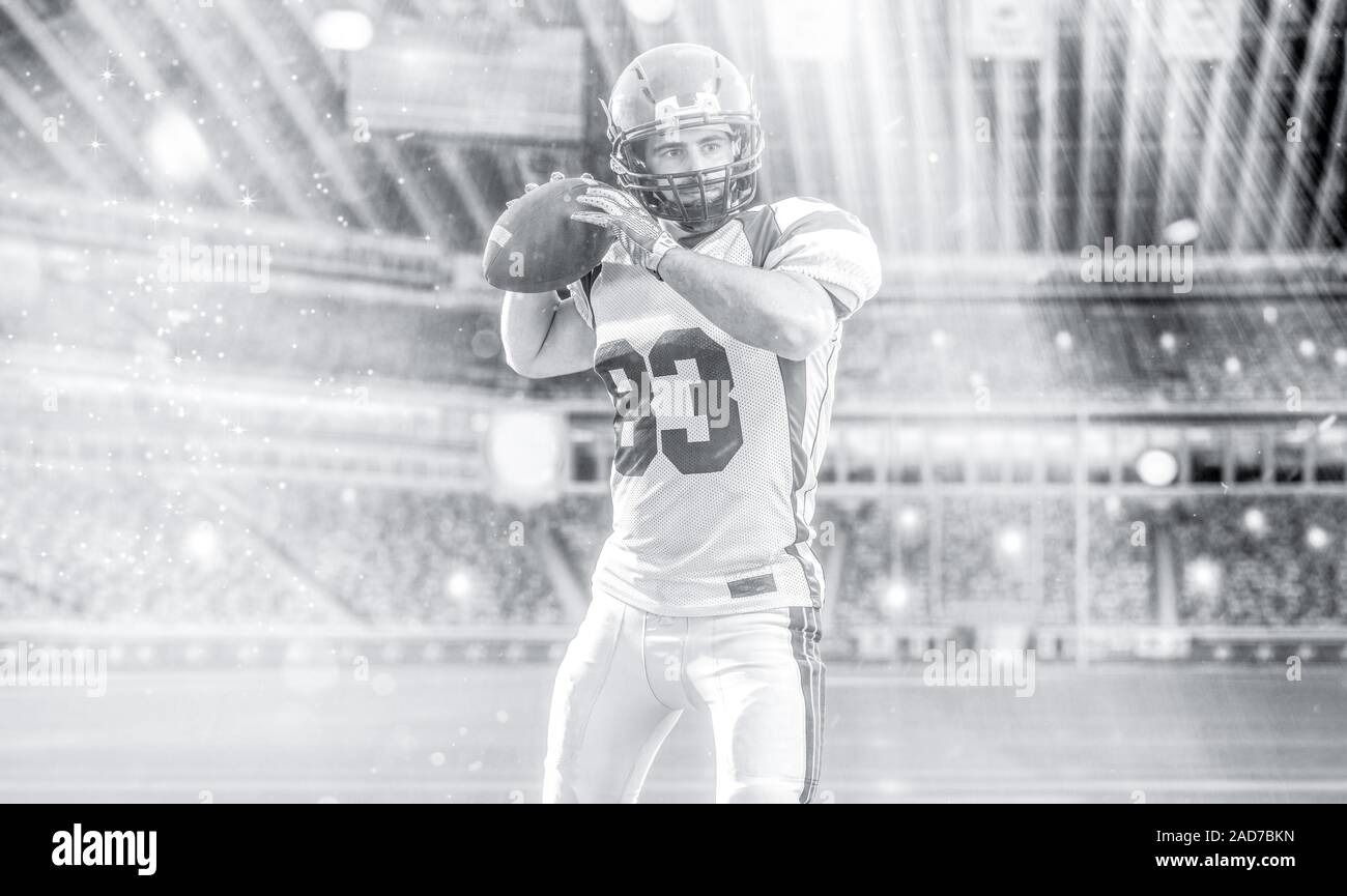 american football player throwing ball Stock Photo - Alamy