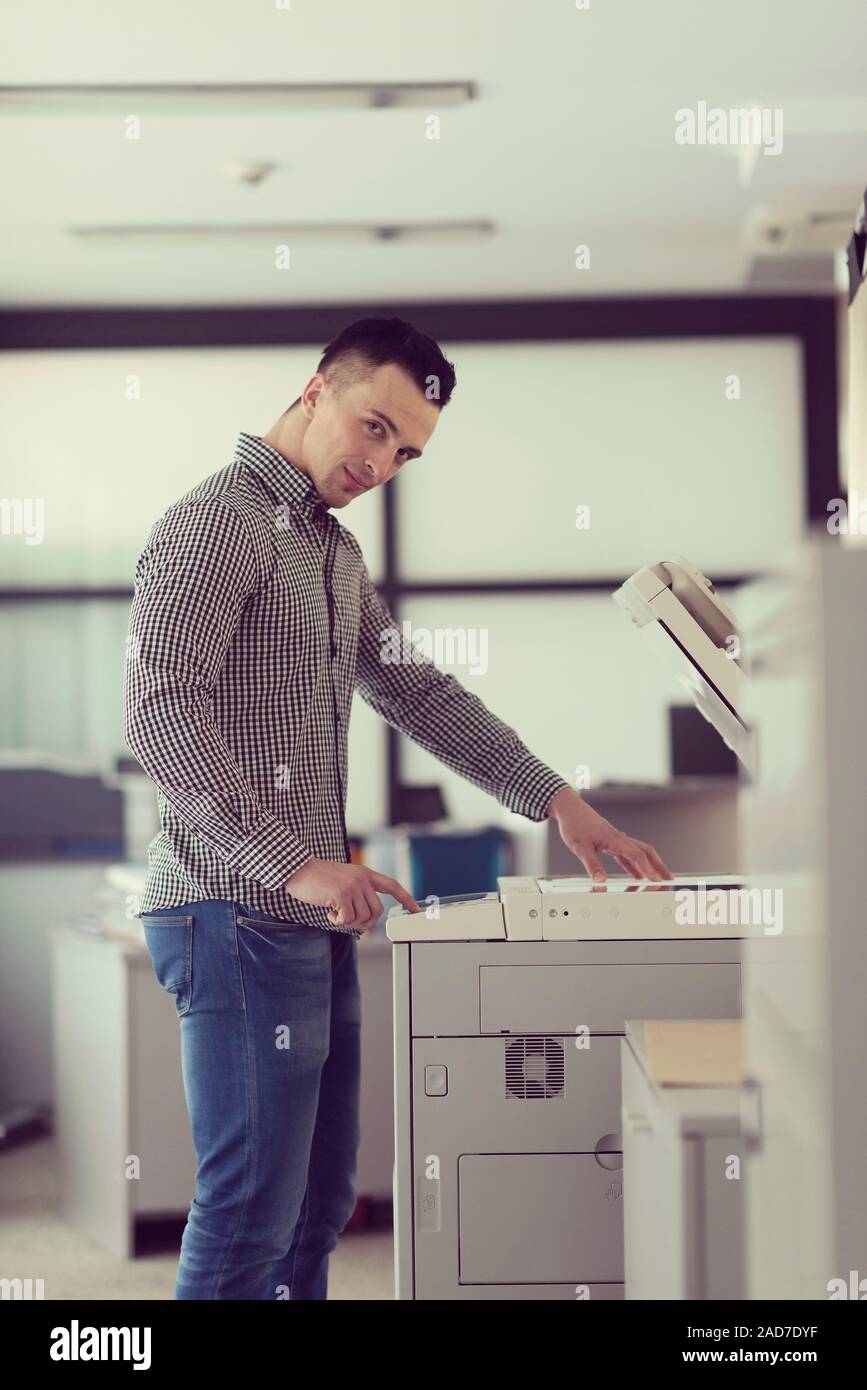 Copying documents hi-res stock photography and images - Alamy