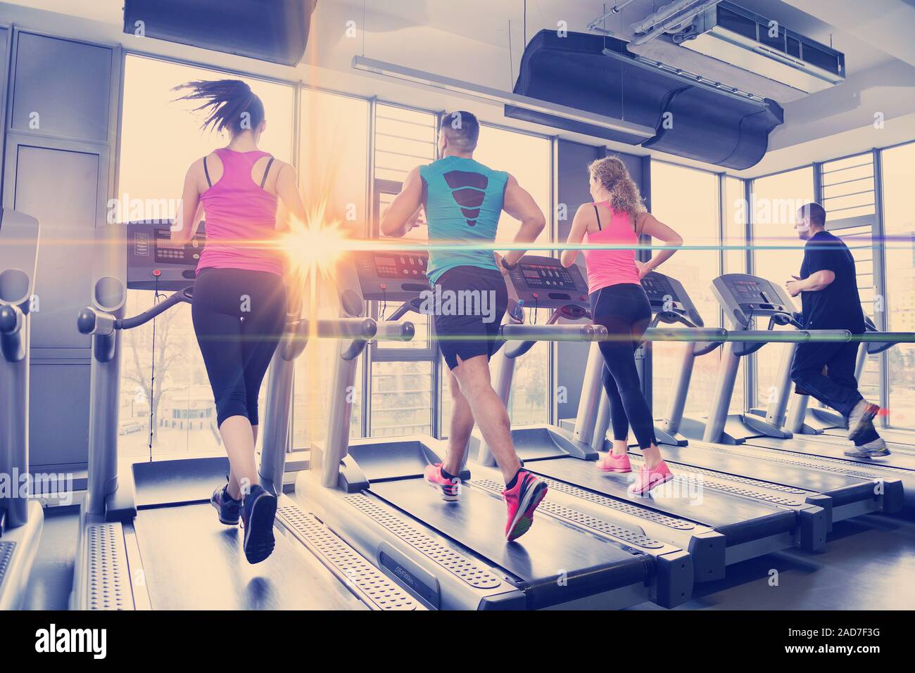 Group running exercise hi-res stock photography and images - Alamy
