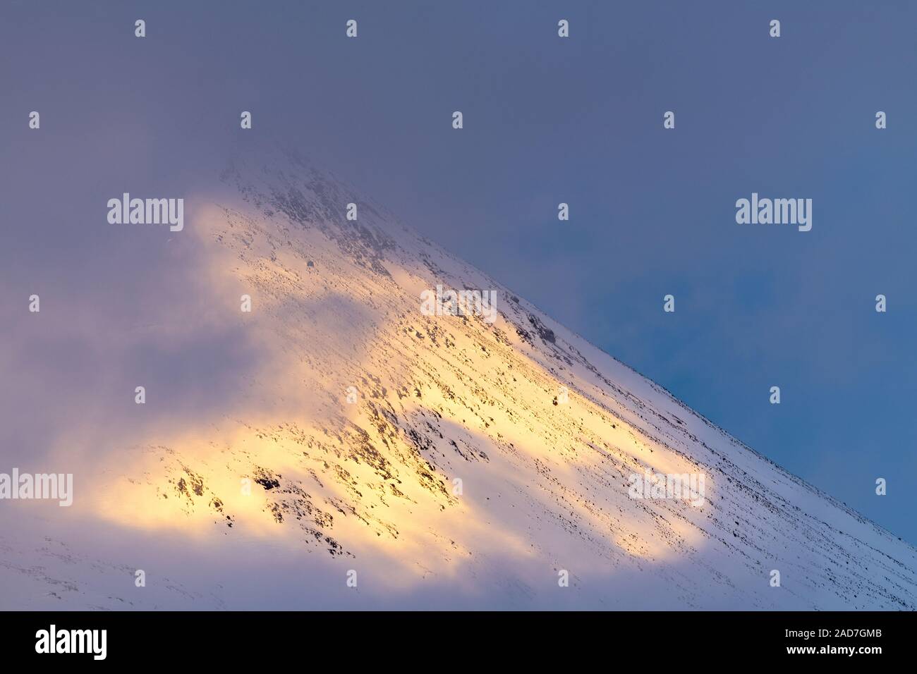 Akka mountain massif hi-res stock photography and images - Alamy