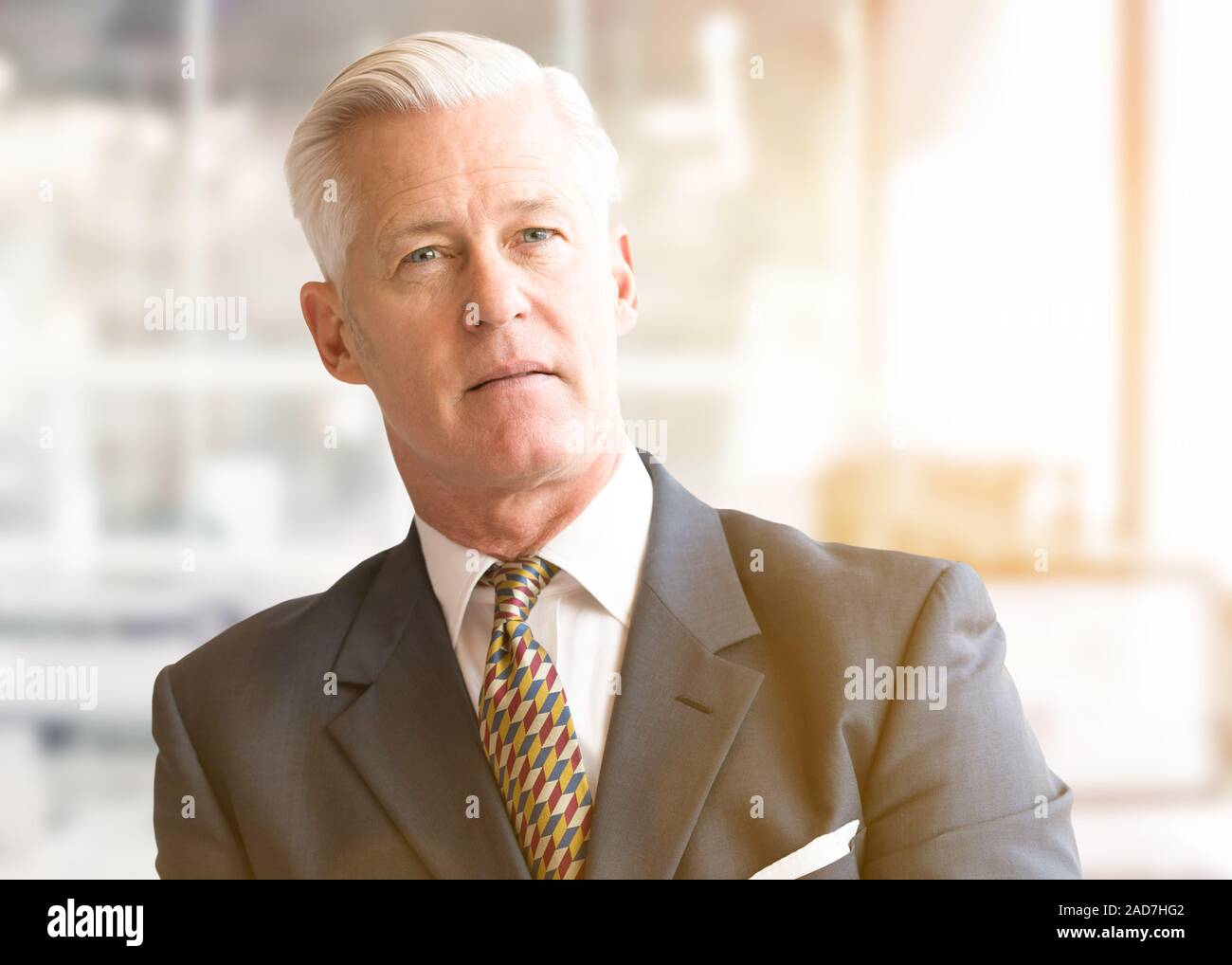 Office manager senior hi-res stock photography and images - Alamy