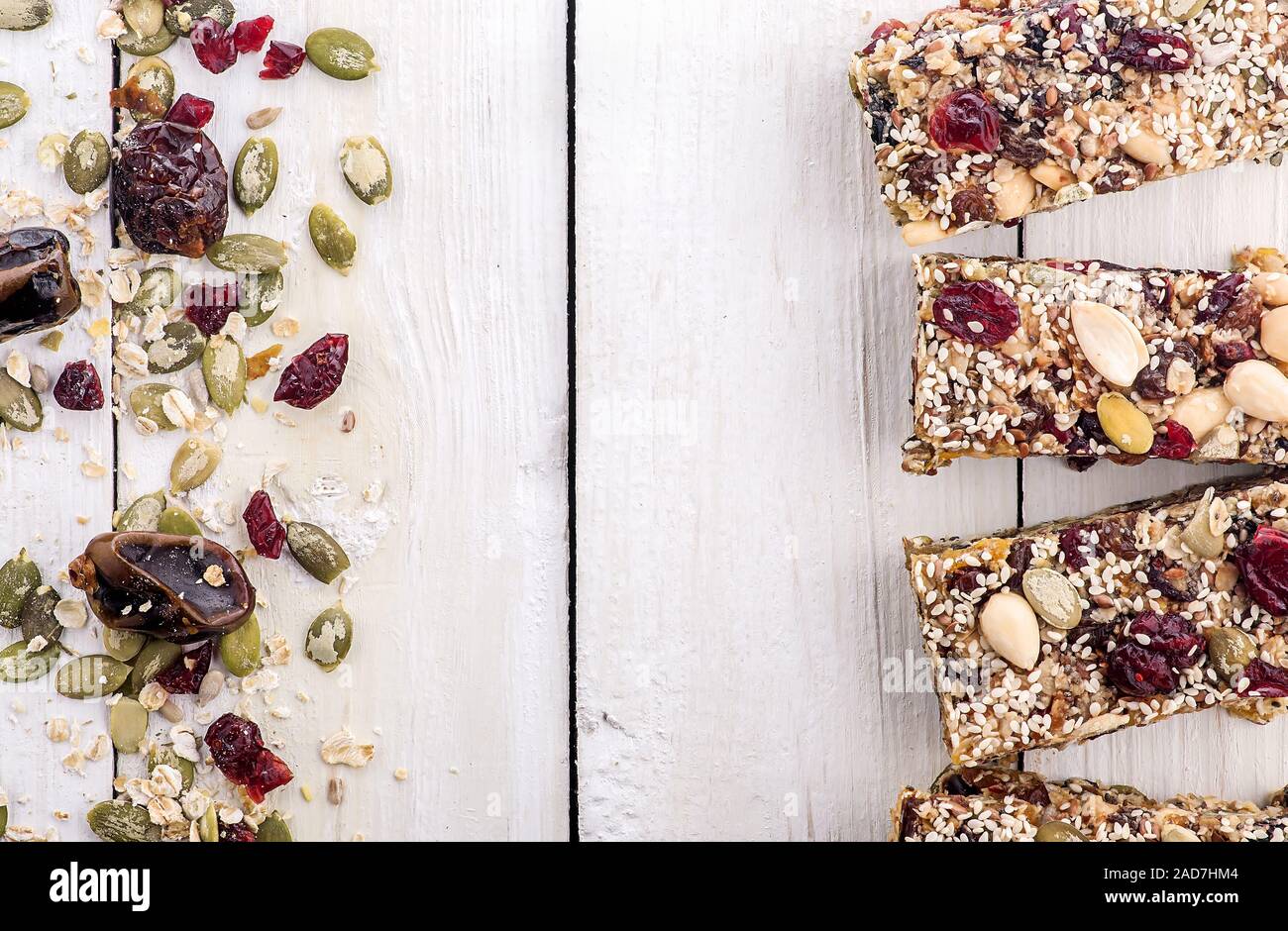 Granola bar with ingredients Stock Photo - Alamy