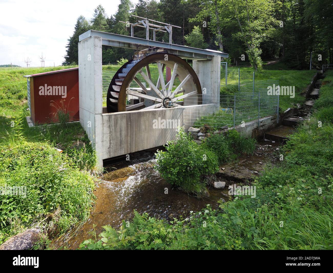 Modern water wheel for electricity production Stock Photo - Alamy Modern water wheel for electricity production Stock Photo - Alamy