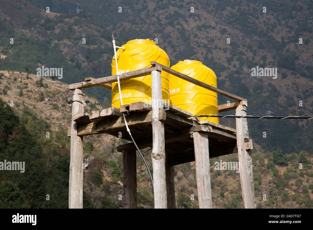 Nepal water supply hi-res stock photography and images - Alamy