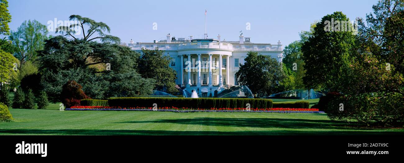 White government building hi-res stock photography and images - Alamy