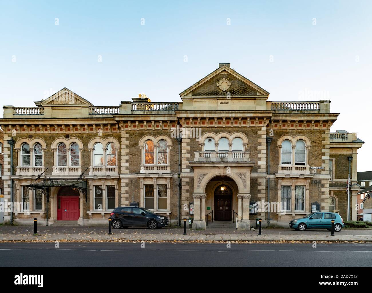 Facade View of Chiswick Town Hall (former), Heathfield Terrace, Turnham ...