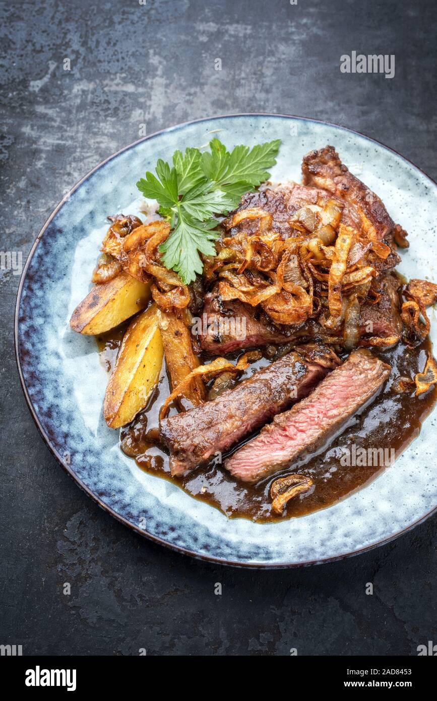 Roast beef and onion potato chips hi-res stock photography and images ...