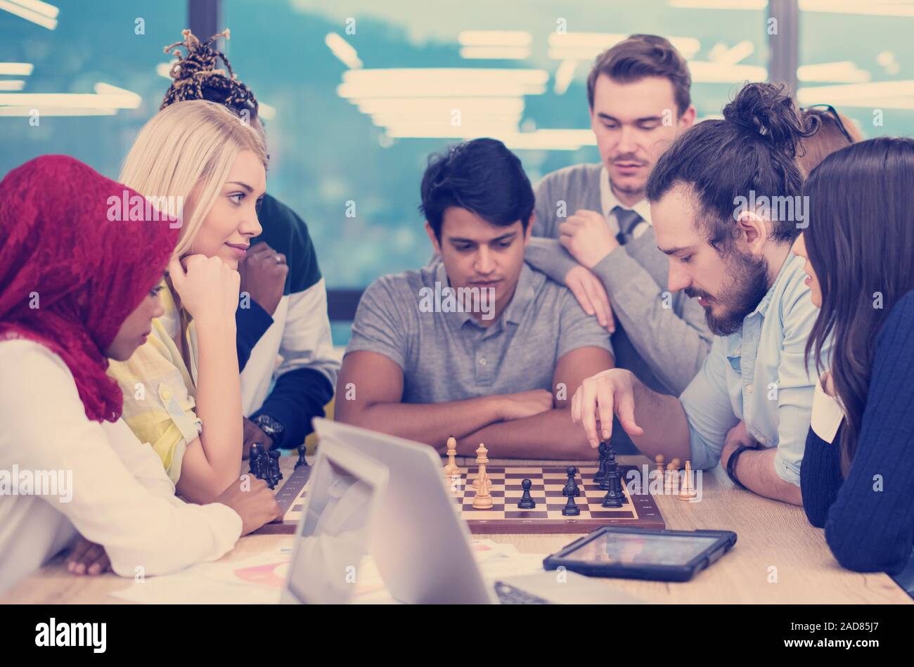 Indian chess player hi-res stock photography and images - Alamy