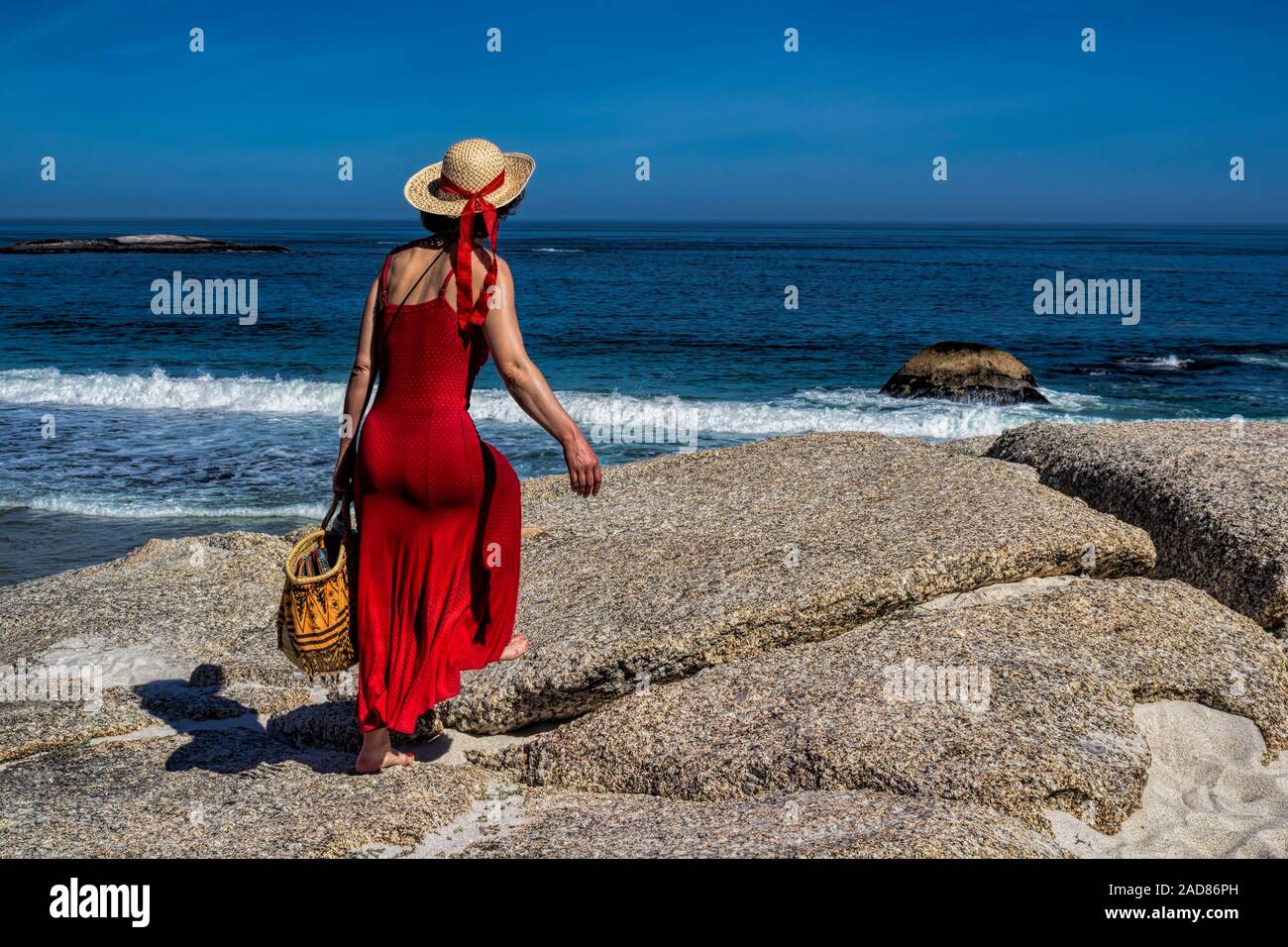 Cape Town, woman on the Atlantic Ocean Stock Photo - Alamy