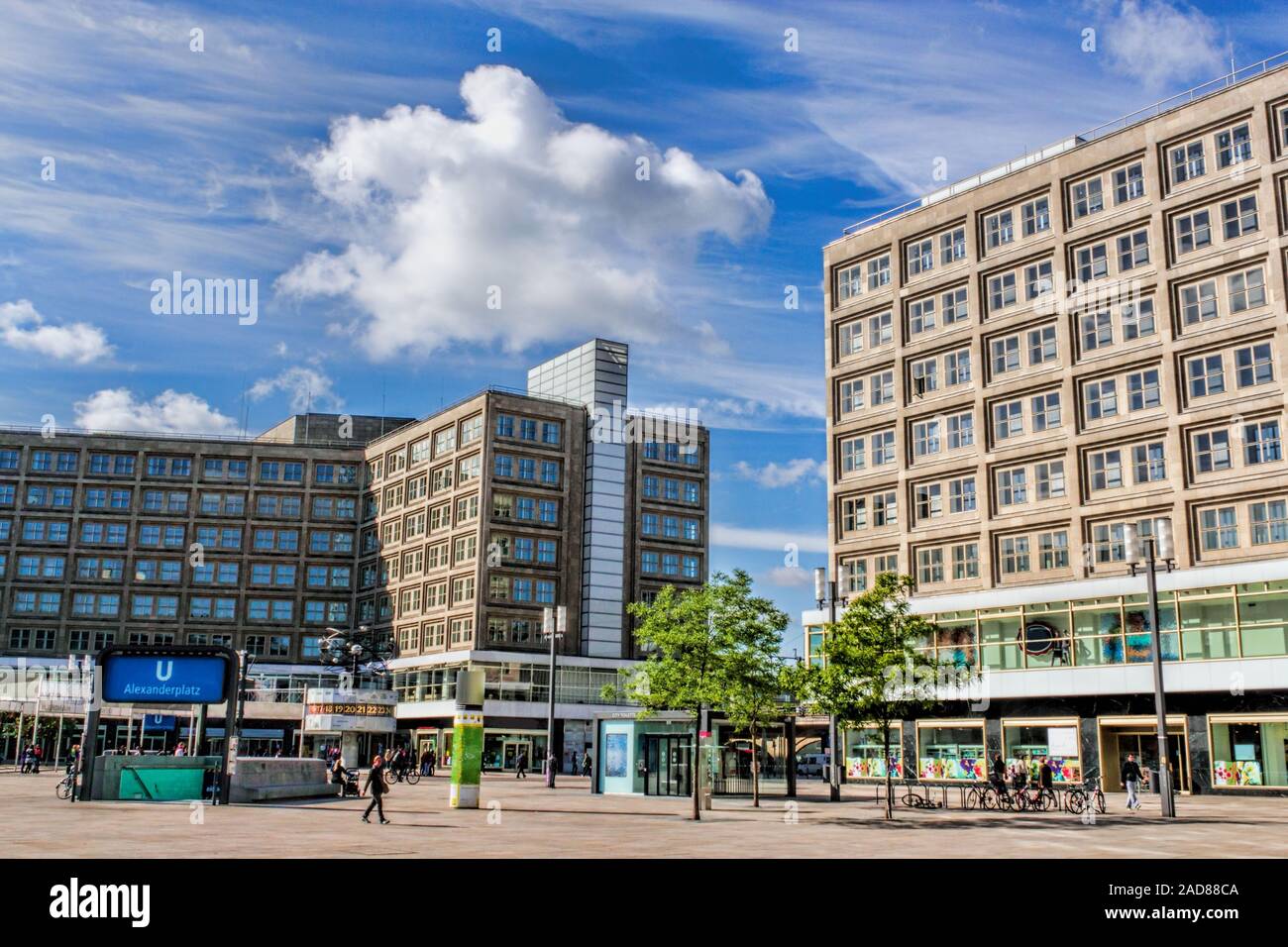 Berlin alexanderplatz hi-res stock photography and images - Alamy