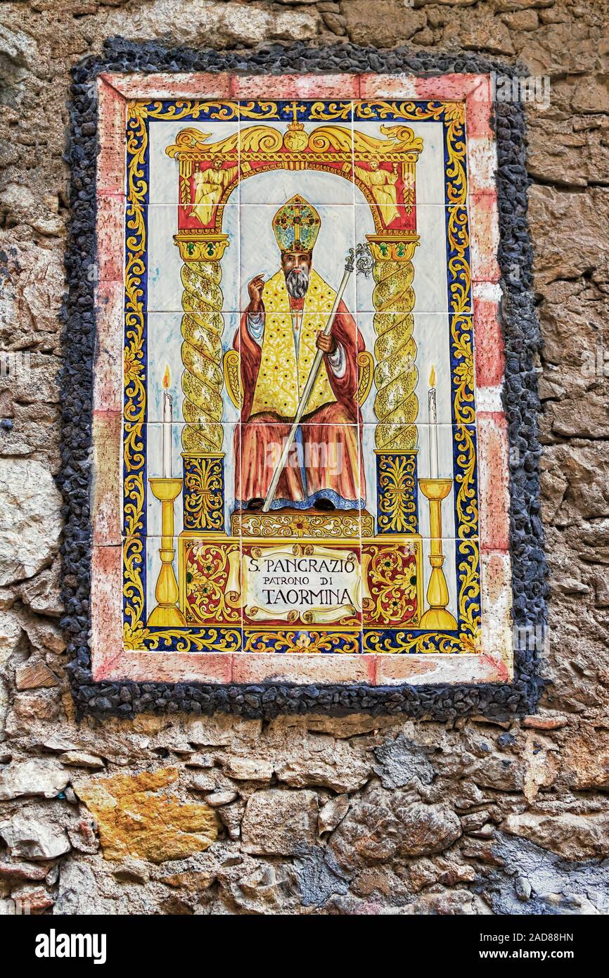 Taormina wall hi-res stock photography and images - Alamy