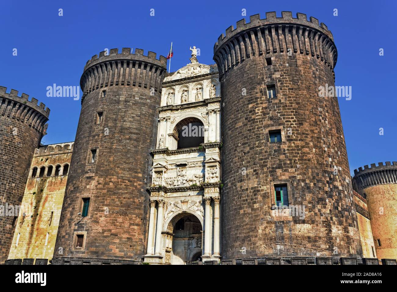 Castle new castle hi-res stock photography and images - Alamy