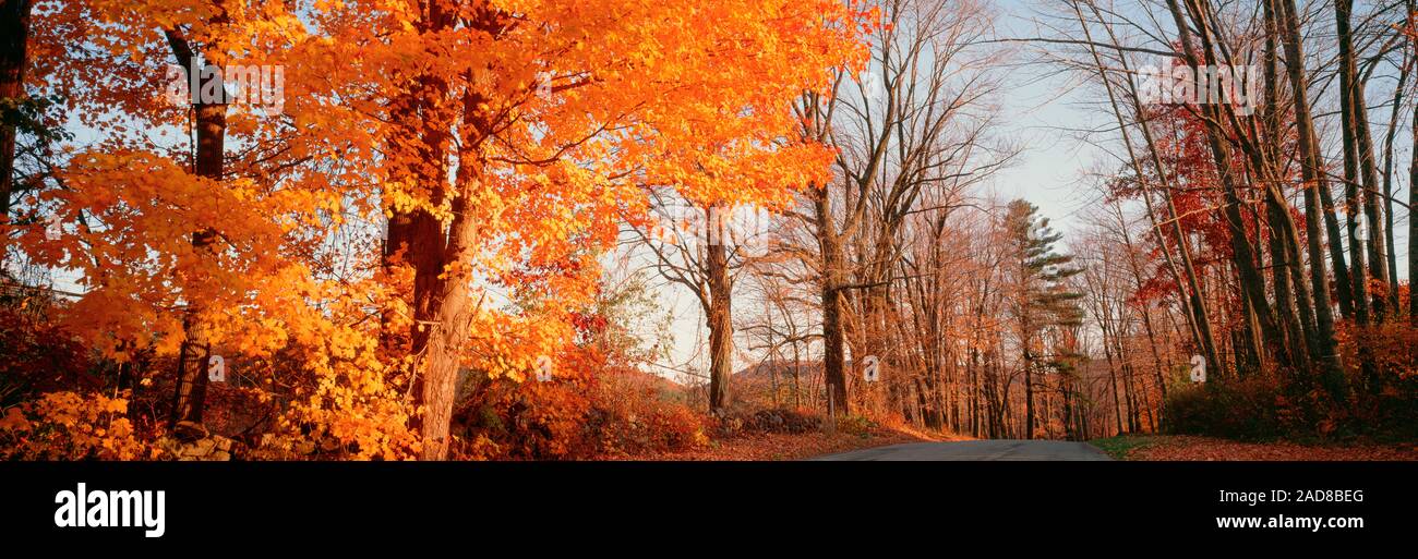 Connecticut litchfield hills hi-res stock photography and images - Alamy