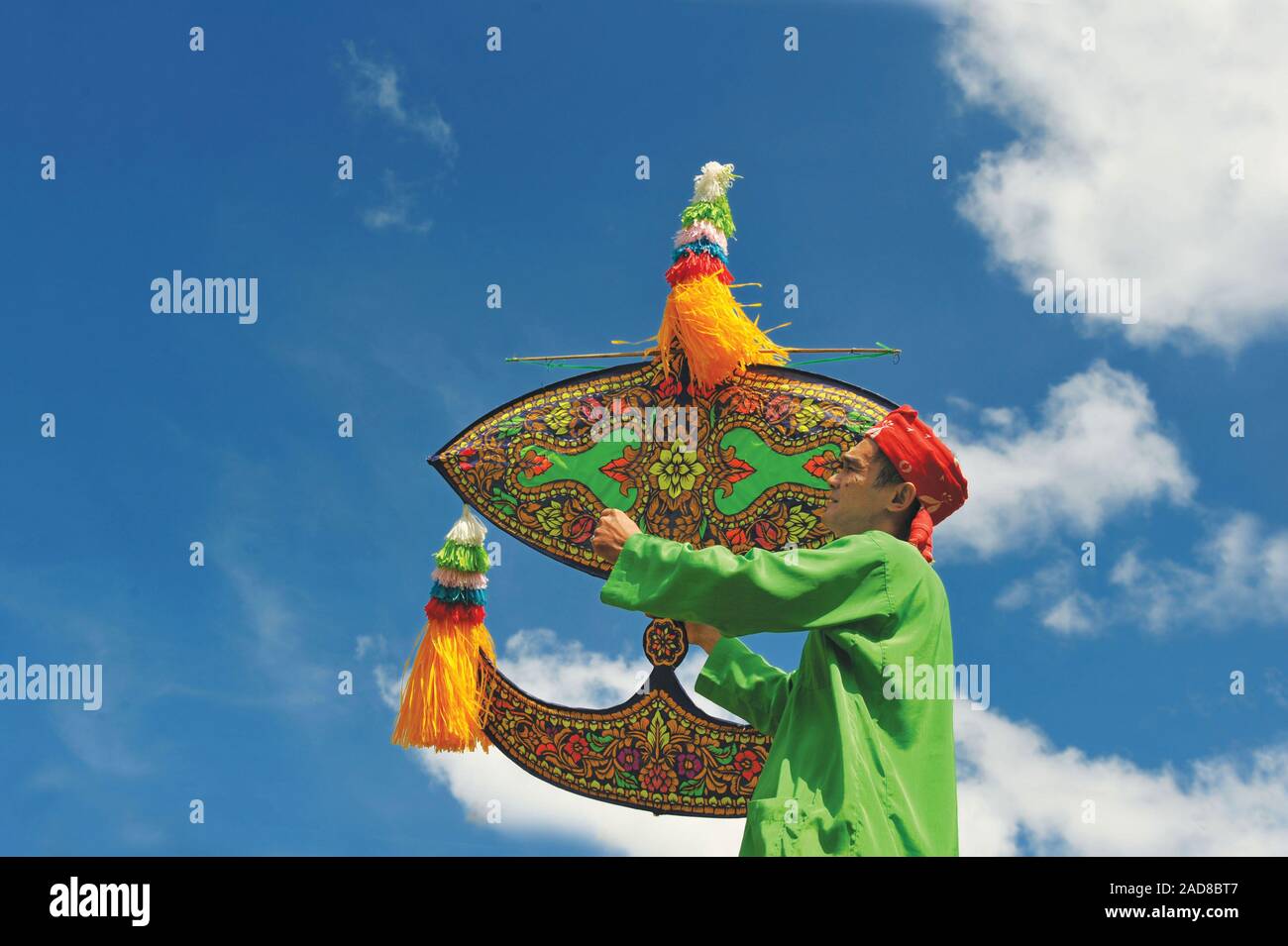 Malaysia wau kite hi-res stock photography and images - Alamy