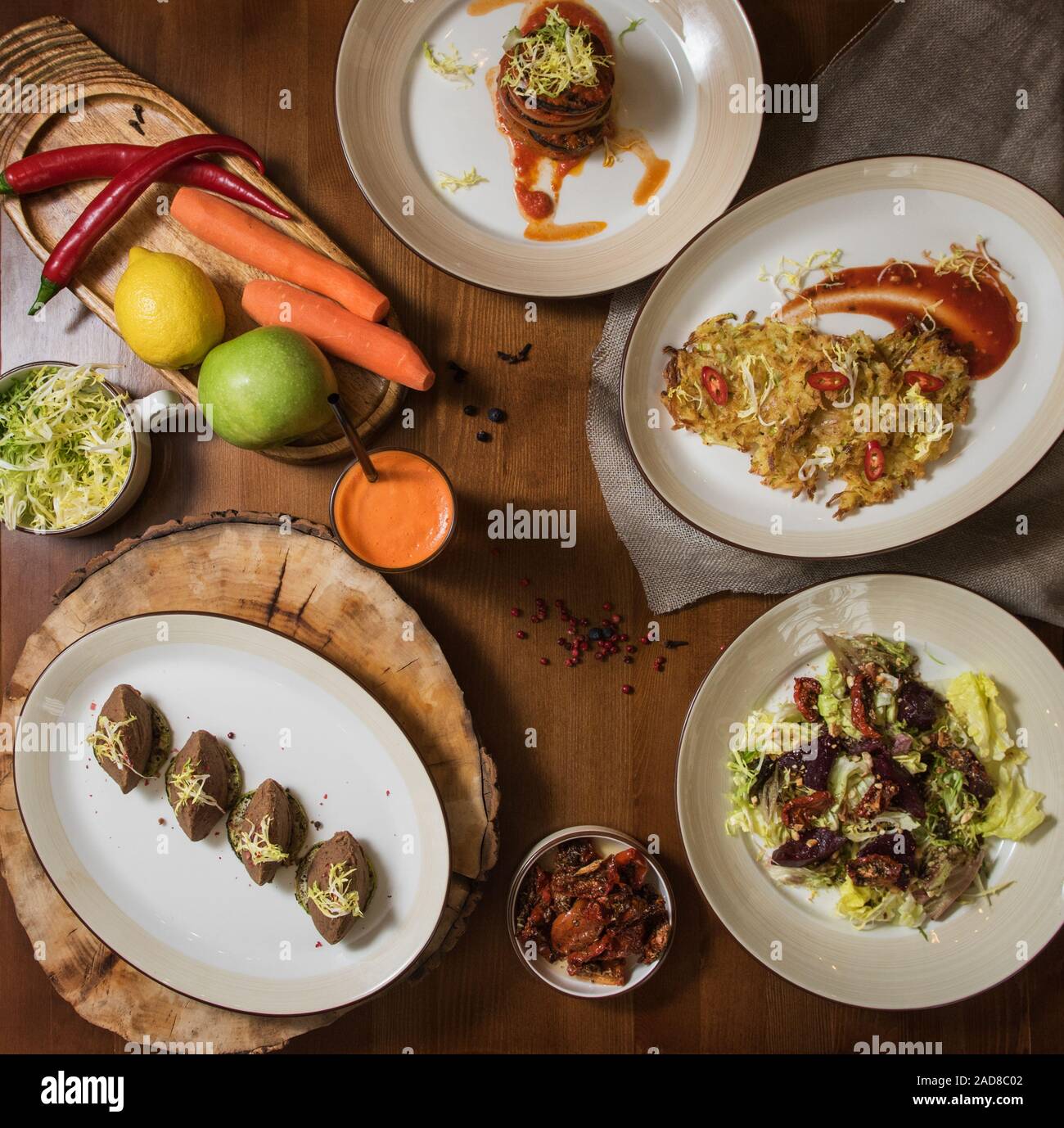 Healthy vegeterian food Stock Photo - Alamy