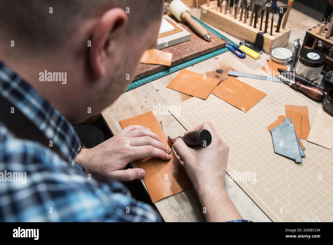 Ledermanufaktur hi-res stock photography and images - Alamy