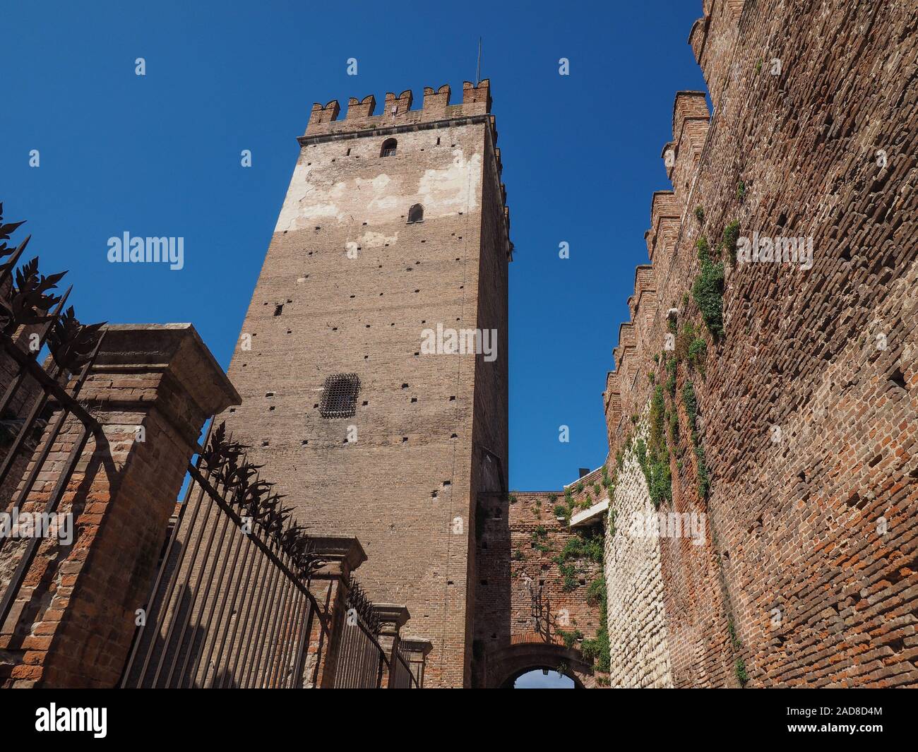 Museo castelvecchio hi-res stock photography and images - Alamy
