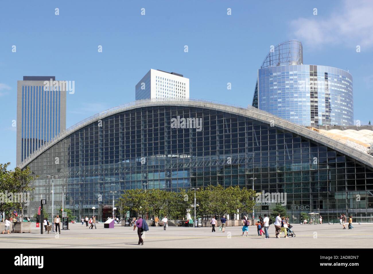 New paris hi-res stock photography and images - Alamy
