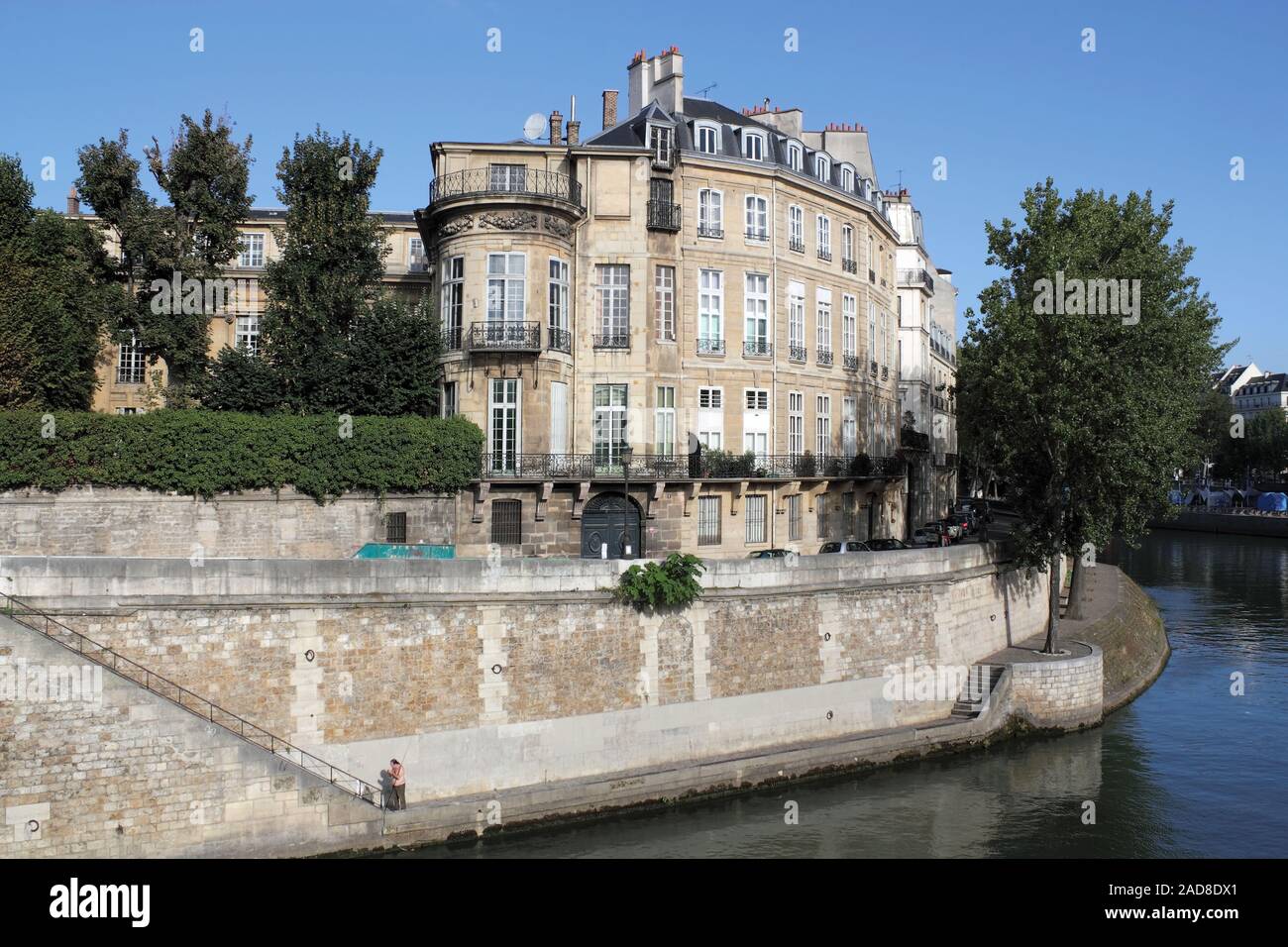 Ile saint louis hi-res stock photography and images - Alamy